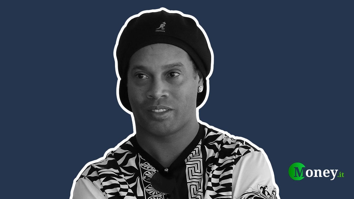 Quanto guadagna Ronaldinho? Ecco il suo patrimonio (e cosa fa oggi)