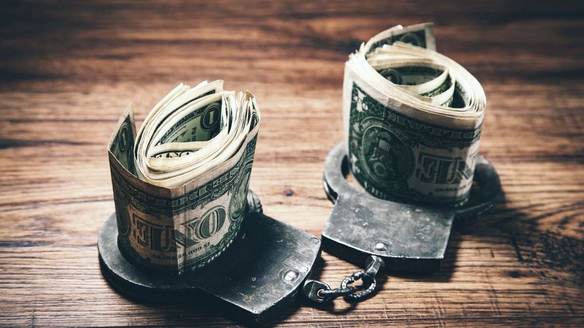 Questa banca è ora sotto inchiesta, legata all'imprenditore “Mr ...