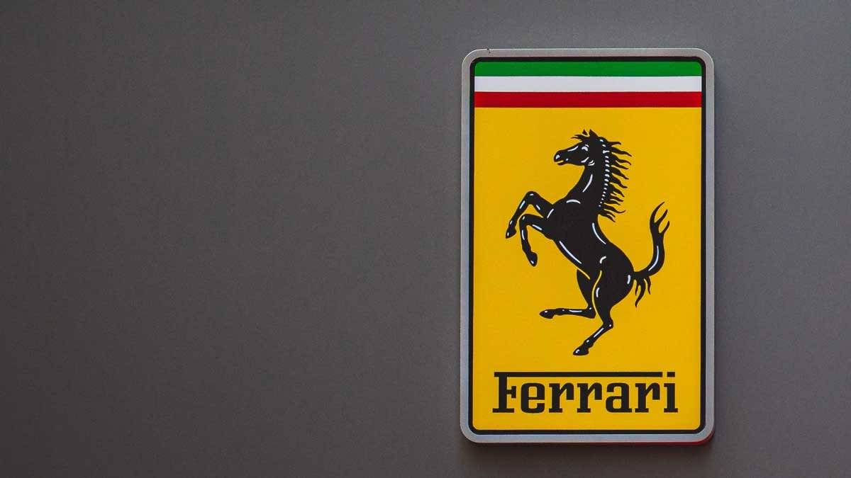 Perché le azioni Ferrari continuano a scivolare a Piazza Affari. 2025 ...